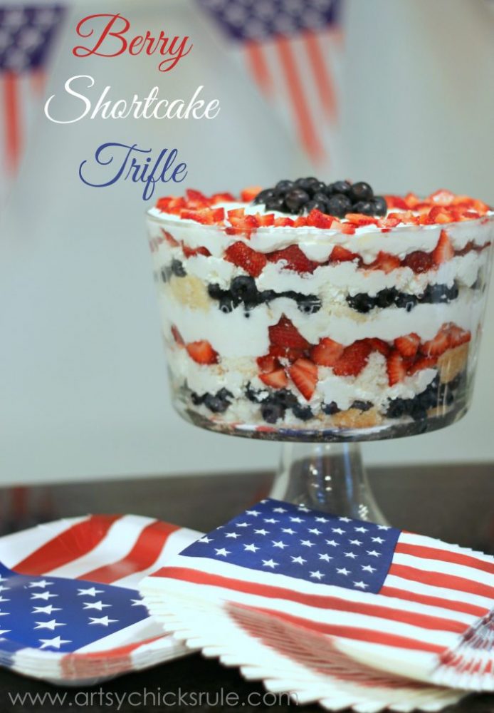 Berry Shortcake Trifle {Patriotic Themed Recipe} - Artsy Chicks Rule®