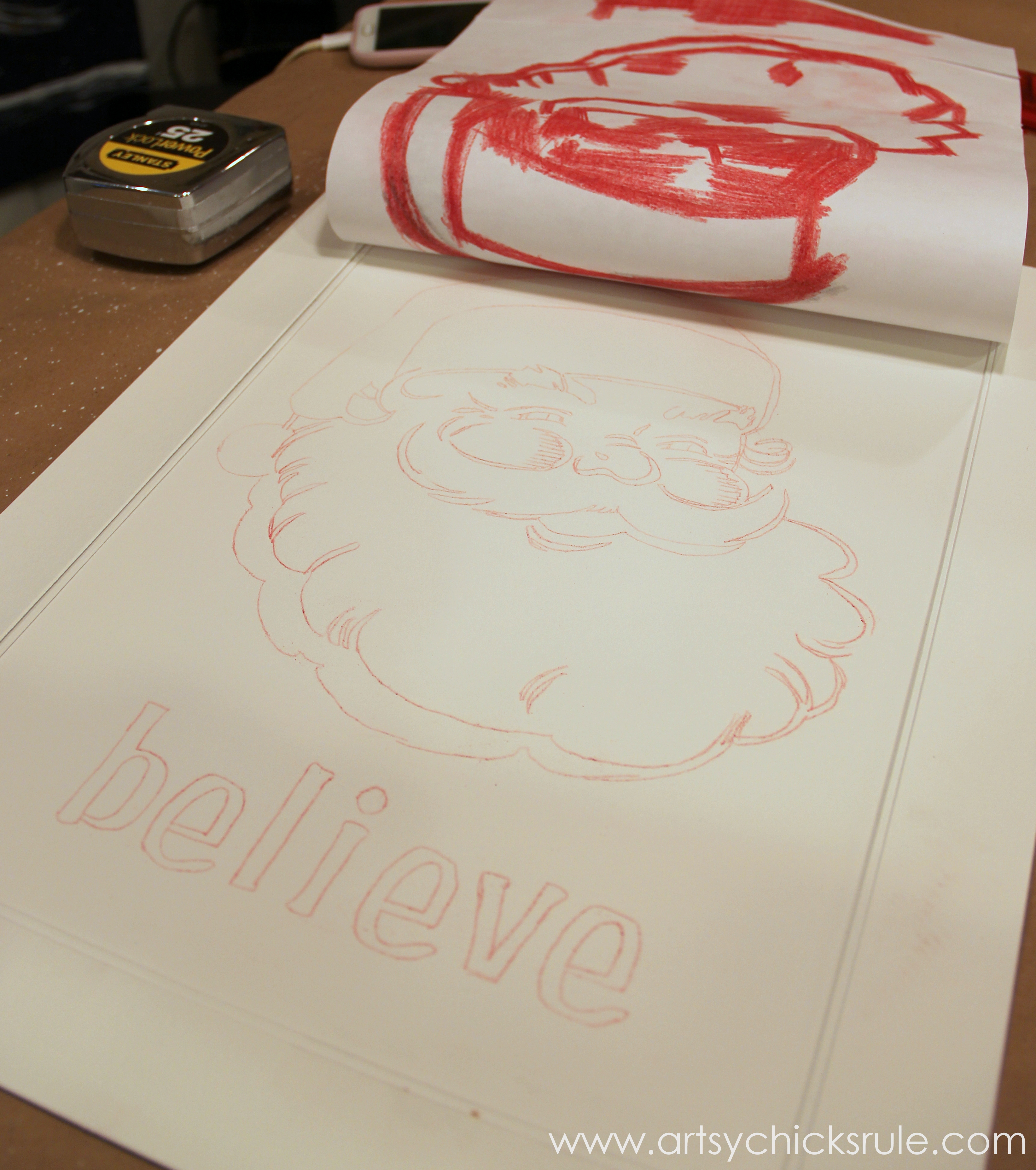 DIY Santa Sign Tutorial (Believe) - Artsy Chicks Rule®