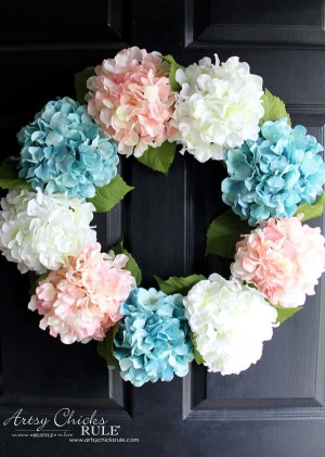 DIY Hydrangea Wreath (so easy, you can make your own!) - Artsy Chicks Rule®