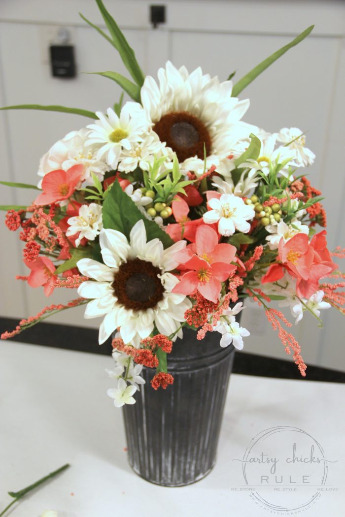 Flower Pail Wreath Idea - Artsy Chicks Rule®