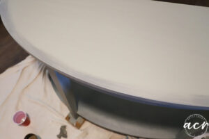 How To Paint A Console Table (to add interest) - Artsy Chicks Rule®