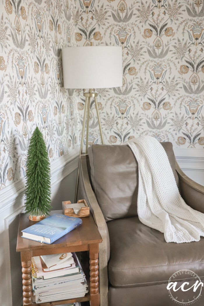 Creating A Cozy Winter Home After Christmas - Artsy Chicks Rule®